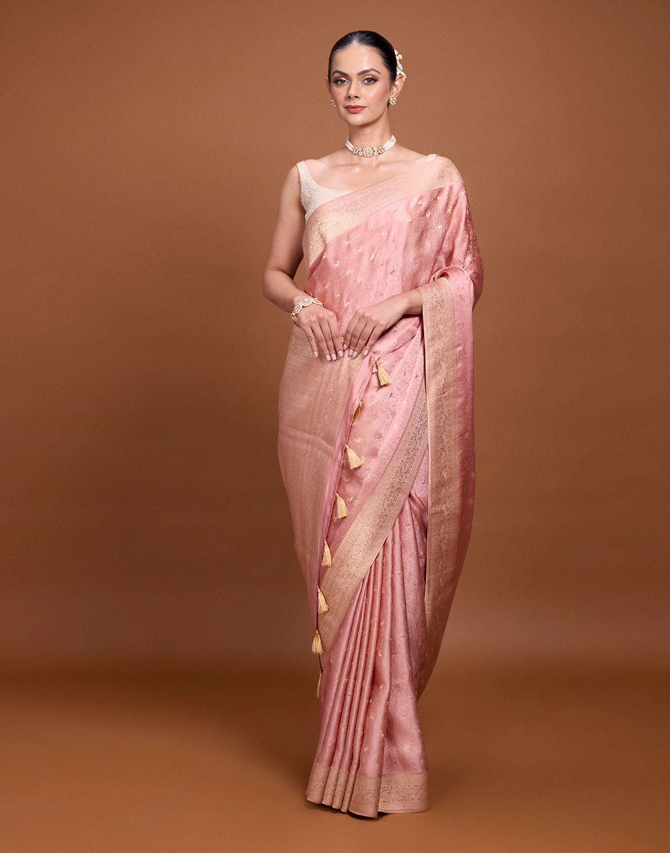 Deer Motif Jacquard Silk Saree – Roopkala Global